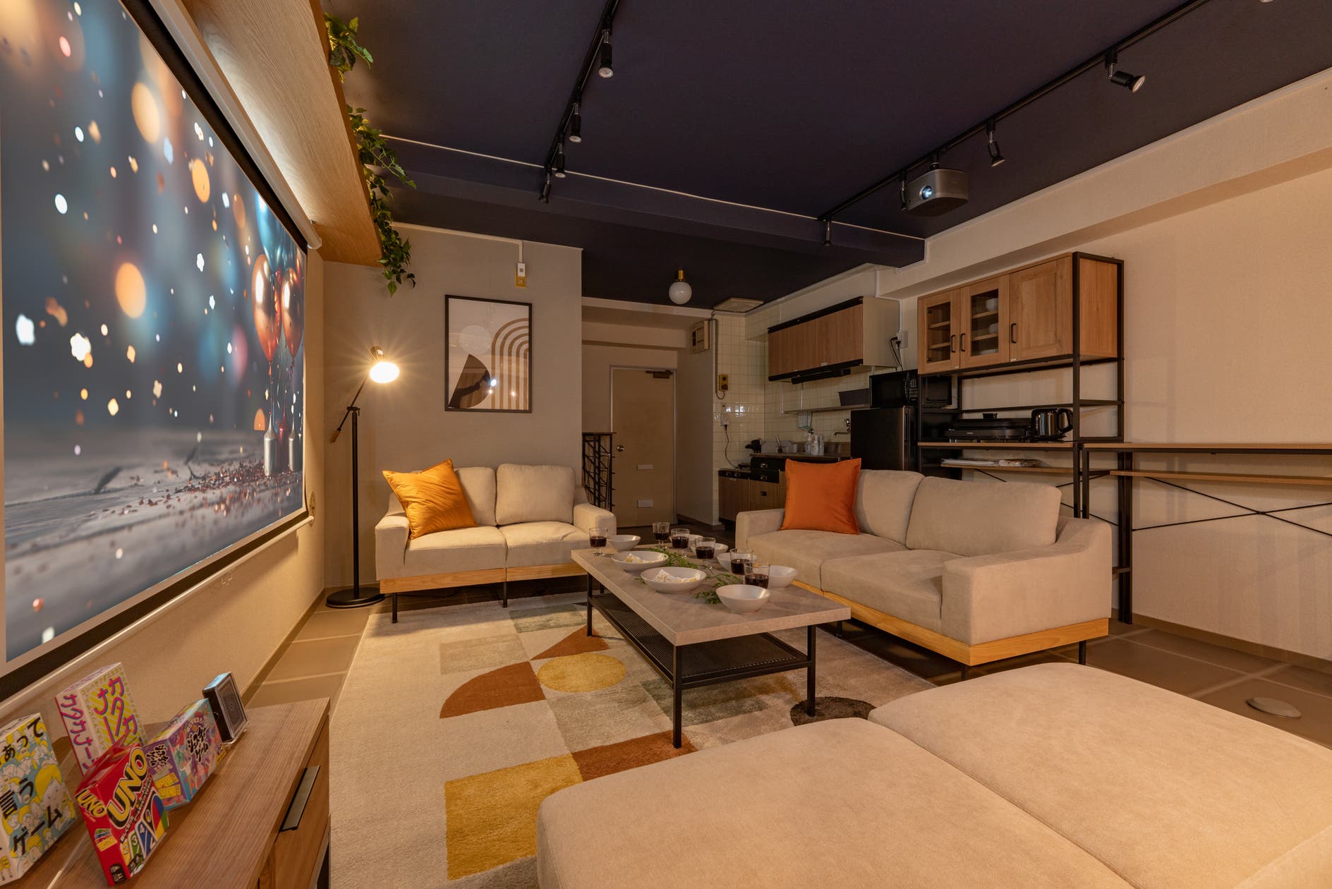 🌸新規オープン割🌸最大50%割引🎊駅徒歩1分🚉超大型スクリーン🎞️24H営業💫鑑賞会📹女子会🍰推し活💞撮影会📸デート👫歓迎会🍺の写真11