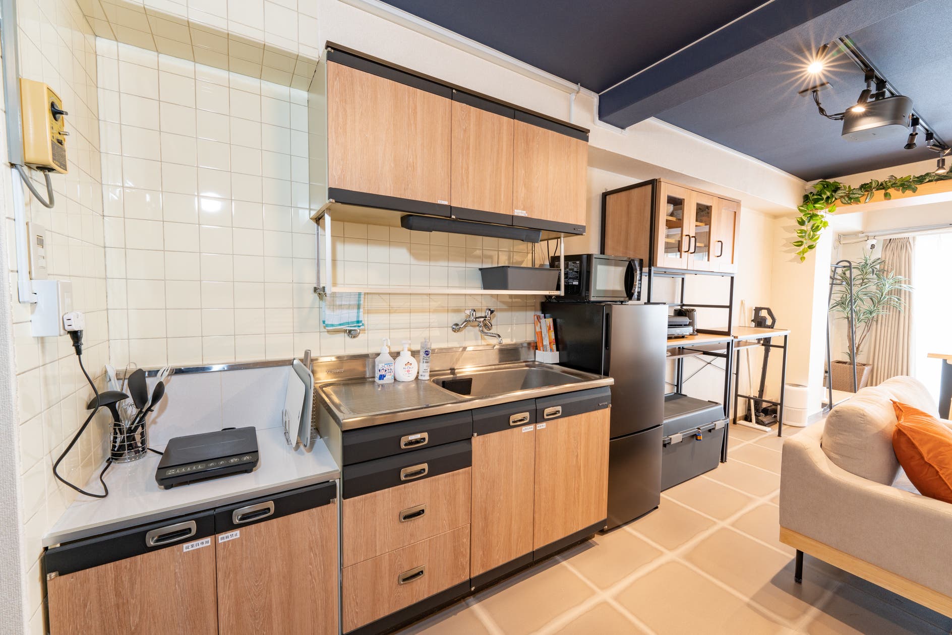 🌸新規オープン割🌸最大50%割引🎊駅徒歩1分🚉超大型スクリーン🎞️24H営業💫鑑賞会📹女子会🍰推し活💞撮影会📸デート👫歓迎会🍺の写真21