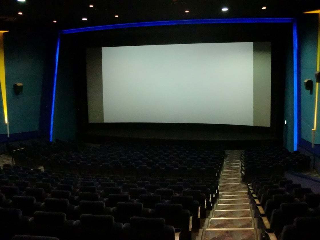 【津スクリーン2】映画館がイベントスペースに♪発表会や総会、講演会、表彰式におすすめ！撮影や音楽イベントも歓迎！の写真1