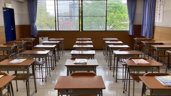 <英進館鯉城学院広島校レンタルスペース201教室>35名収容💺セミナー/ワークショップ/会議/ボードゲームの写真2