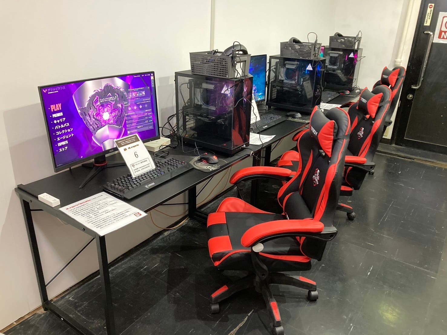 JR柏駅東口から徒歩3分、24時間いつでも使える、ネットカフェ併設のesports施設の写真3