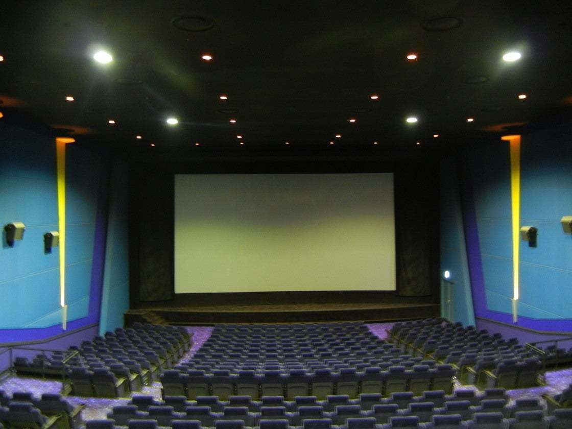 【近江八幡スクリーン2】映画館がイベントスペースに♪発表会や総会、講演会、表彰式におすすめ！撮影や音楽イベントも歓迎！の写真1