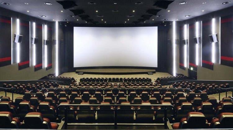 【京都桂川スクリーン6】映画館がイベントスペースに♪発表会や総会、講演会、表彰式におすすめ!撮影や音楽イベントも歓迎!の写真1