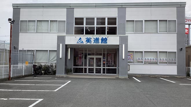 <英進館那珂川校レンタルスペース204教室>36名収容💺セミナー/ワークショップ/会議/ボードゲームの写真6