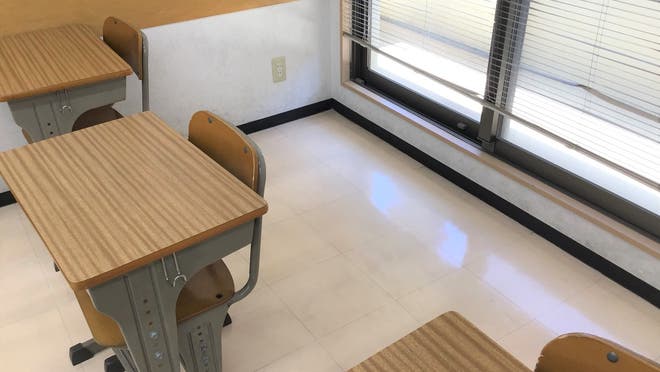 <英進館守恒校レンタルスペース301教室>36名収容💺セミナー/ワークショップ/会議/ボードゲームの写真5