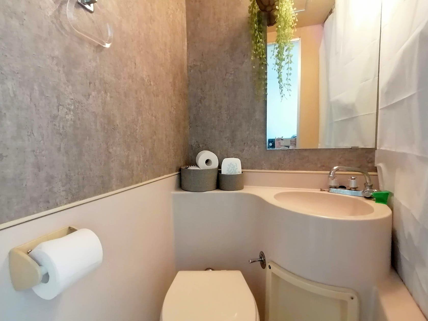 ✨横浜駅徒歩2分！8名✨大型モニター WiFi ストリーミング端末 ホワイトボード すべて無料🎶ふれあい貸し会議室 横浜Cの写真26