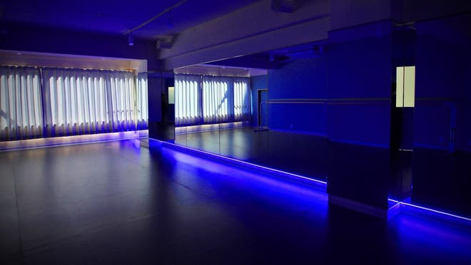 🌟新店舗オープン記念🌟【Aスタジオ】広々ダンス、バレエ、ヨガ等気軽に使える、可愛いスタジオ!(バレエバー有)1日1回清掃!の写真2