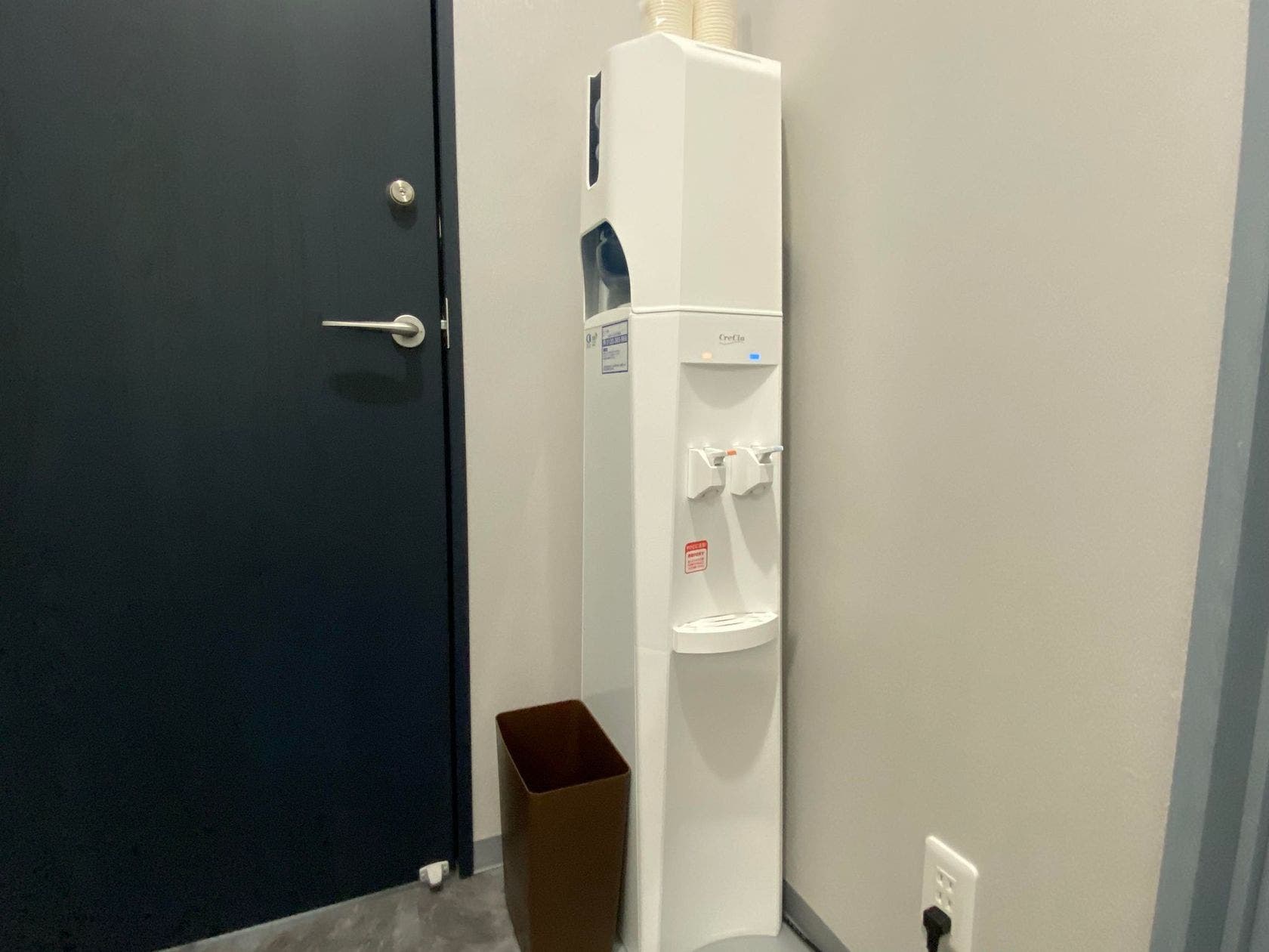 🌟新店舗オープン記念🌟【Aスタジオ】広々ダンス、バレエ、ヨガ等気軽に使える、可愛いスタジオ！（バレエバー有）1日1回清掃！の写真9