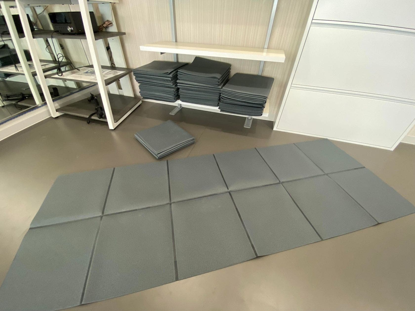 🌟新店舗オープン記念🌟【Aスタジオ】広々ダンス、バレエ、ヨガ等気軽に使える、可愛いスタジオ！（バレエバー有）1日1回清掃！の写真14