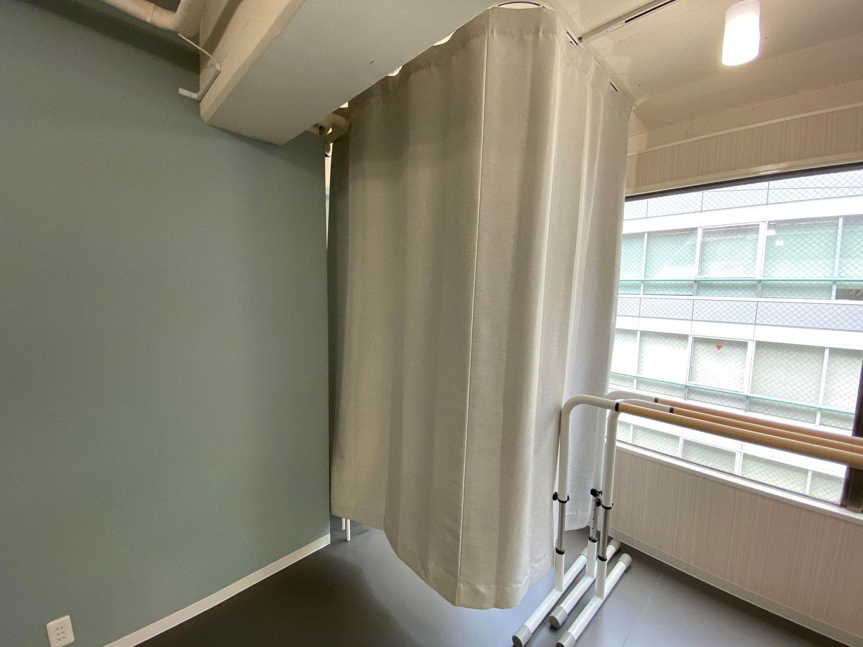 🌟新店舗オープン記念🌟【Aスタジオ】広々ダンス、バレエ、ヨガ等気軽に使える、可愛いスタジオ！（バレエバー有）1日1回清掃！の写真16