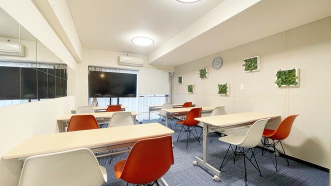 【九段下駅徒歩3分!16名利用可!】大型モニター・WiFi・ホワイトボード無料!ふれあい貸し会議室 九段下A-802の写真3