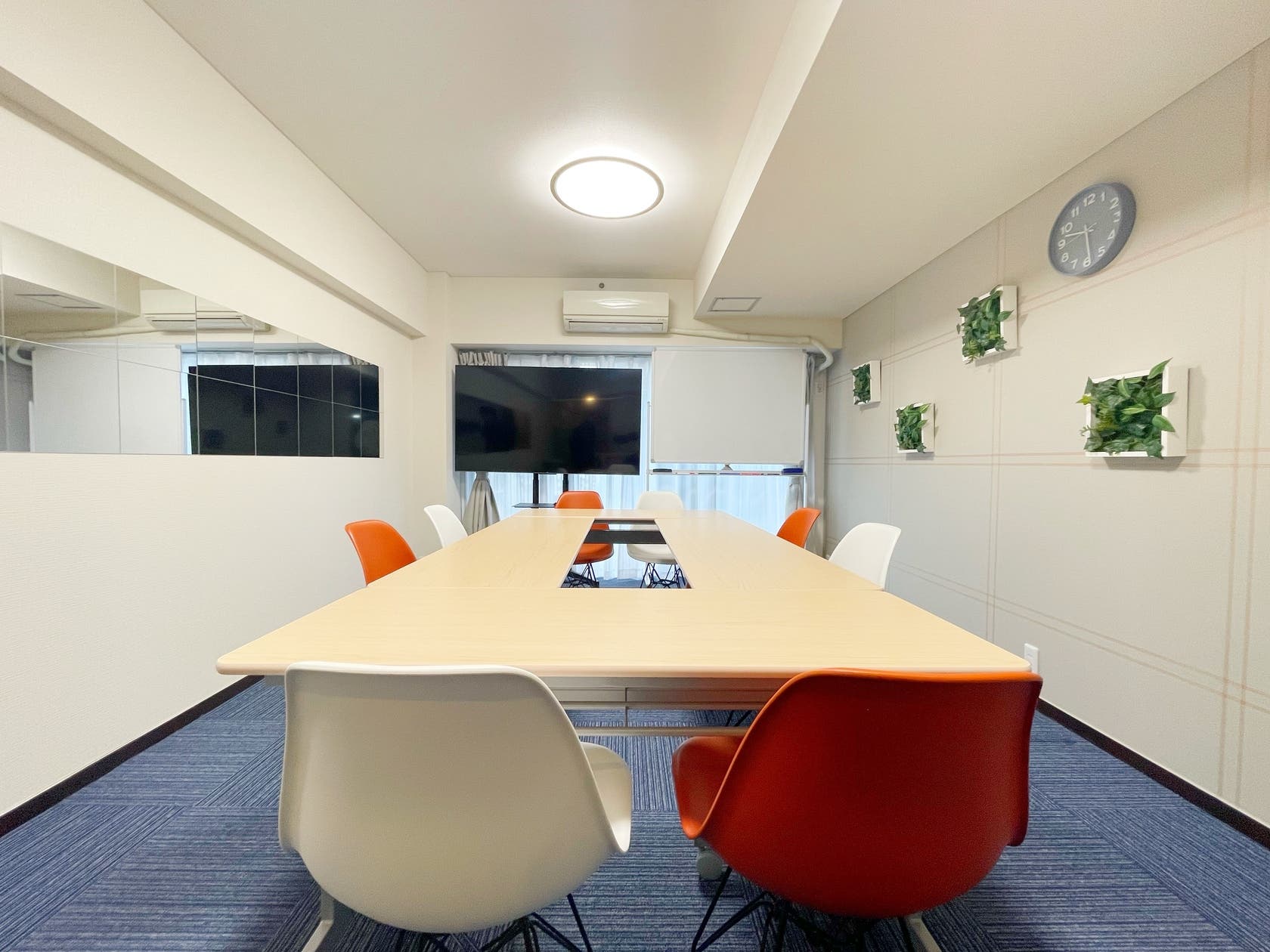 【九段下駅徒歩3分！16名利用可！】大型モニター・WiFi・ホワイトボード無料！ふれあい貸し会議室 九段下A-802の写真14