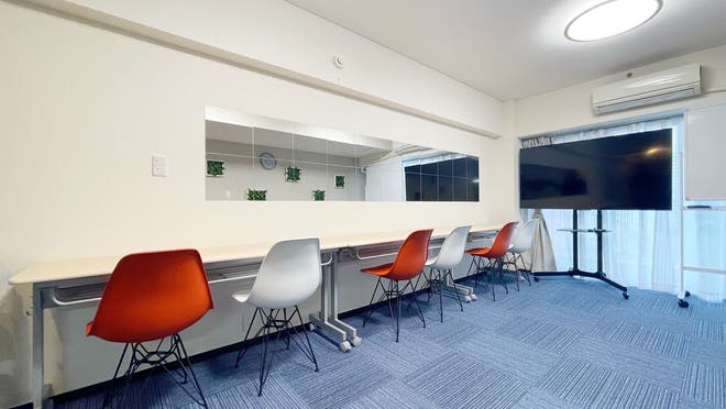 【九段下駅徒歩3分!16名利用可!】大型モニター・WiFi・ホワイトボード無料!ふれあい貸し会議室 九段下A-802の写真16