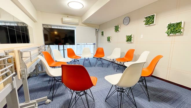 【九段下駅徒歩3分!16名利用可!】大型モニター・WiFi・ホワイトボード無料!ふれあい貸し会議室 九段下A-802の写真18