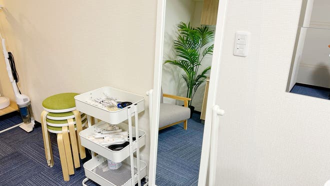 【九段下駅徒歩3分!16名利用可!】大型モニター・WiFi・ホワイトボード無料!ふれあい貸し会議室 九段下A-802の写真27