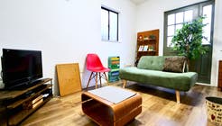 閑静な住宅街にある屋根裏付き戸建てのハウススタジオの写真3
