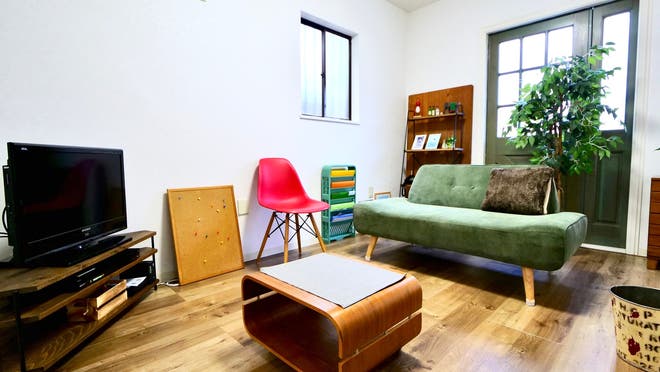 閑静な住宅街にある屋根裏付き戸建てのハウススタジオの写真3