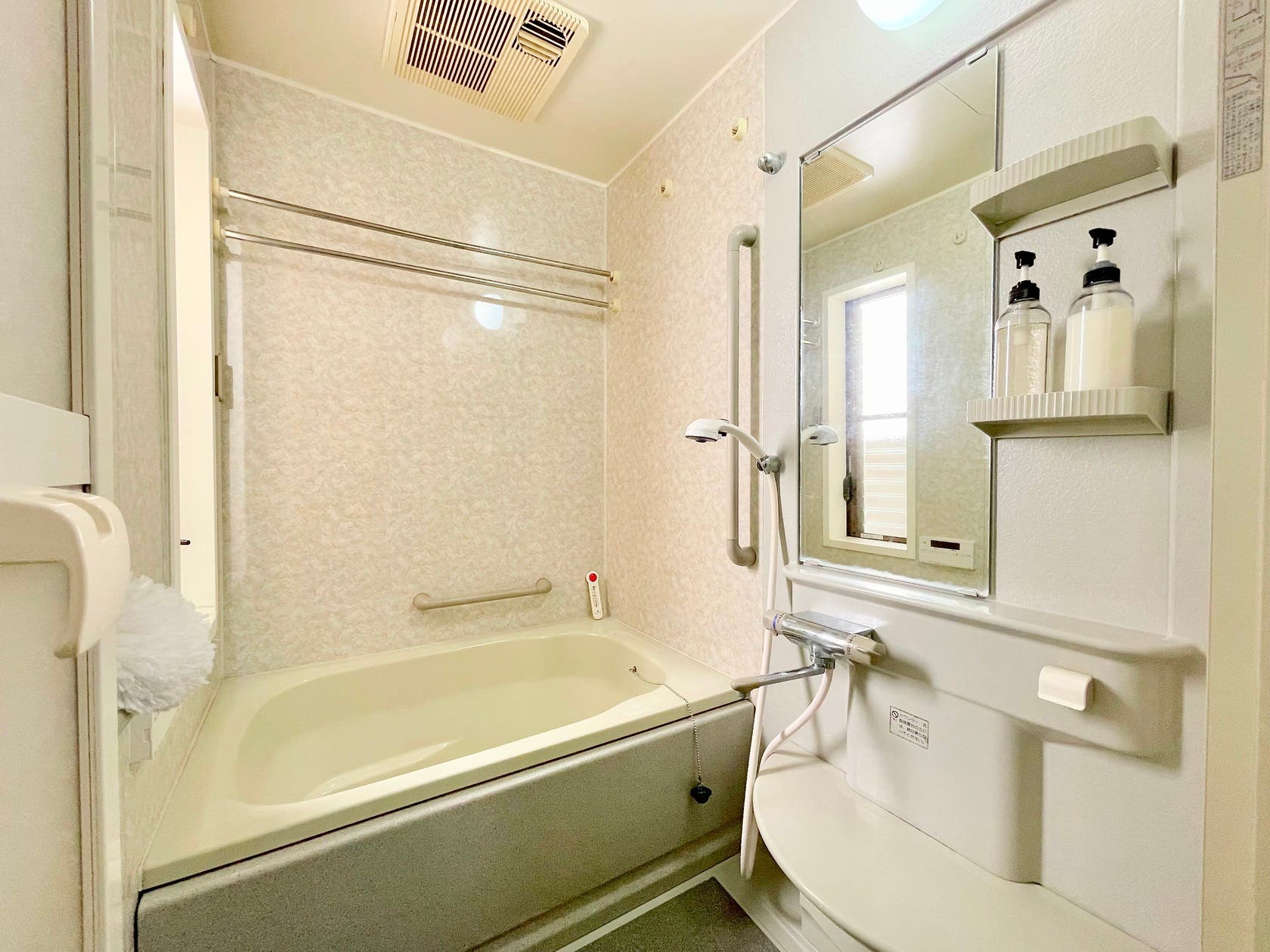 閑静な住宅街にある屋根裏付き戸建てのハウススタジオの写真13