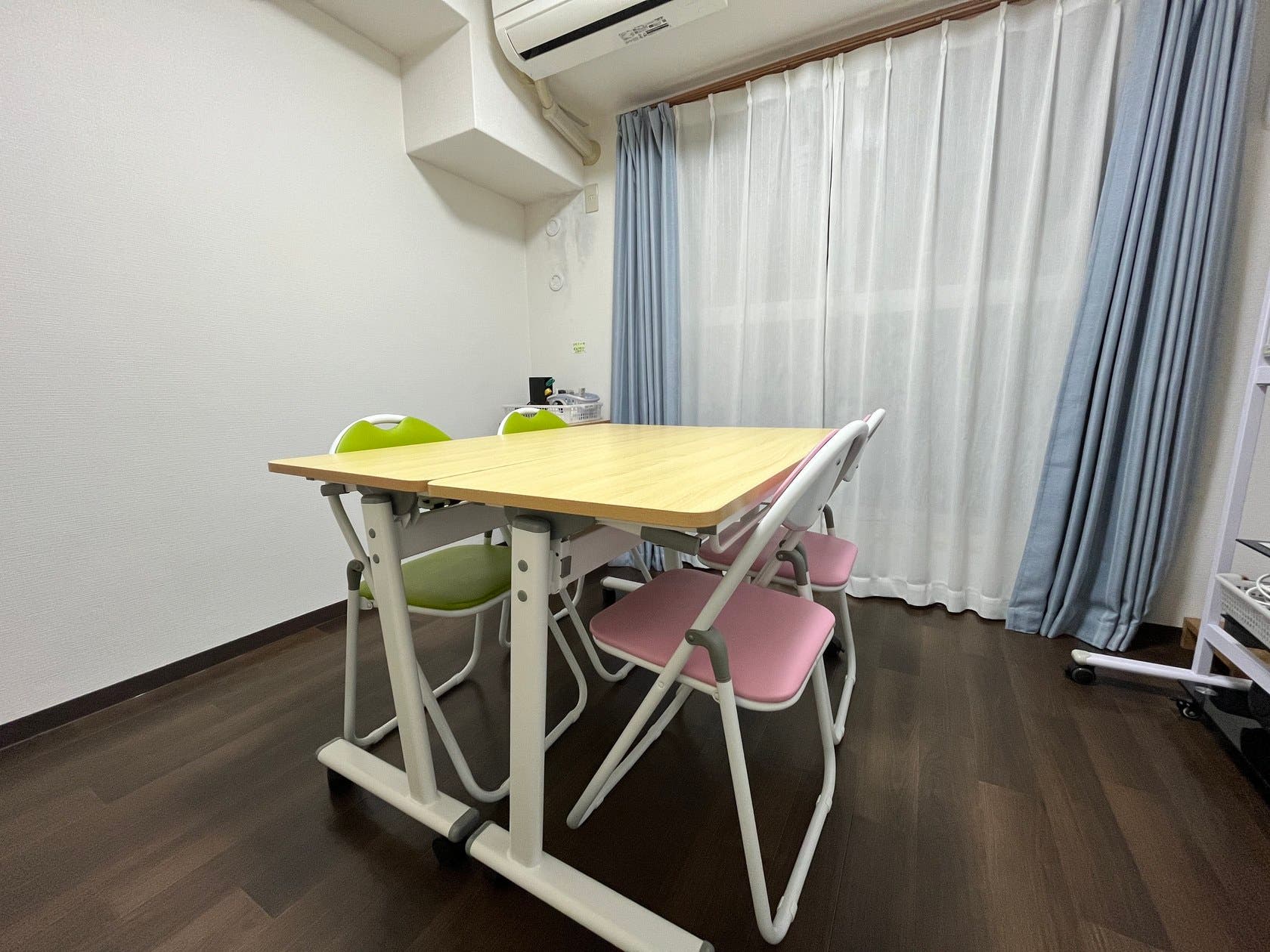 【オレンジ貸会議室】新大阪駅・西中島６分【無料】NTT高速WiFi&大画面モニター●８名様【大歓迎】MEETING/セミナー/の写真25