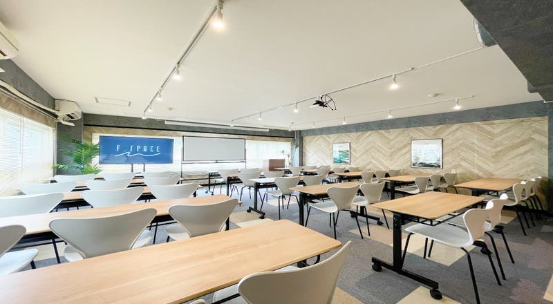 💥大規模リニューアル💥【渋谷駅徒歩5分】高速Wi-Fi｜65インチモニター｜120インチスクリーン｜プロジェクター｜無料！