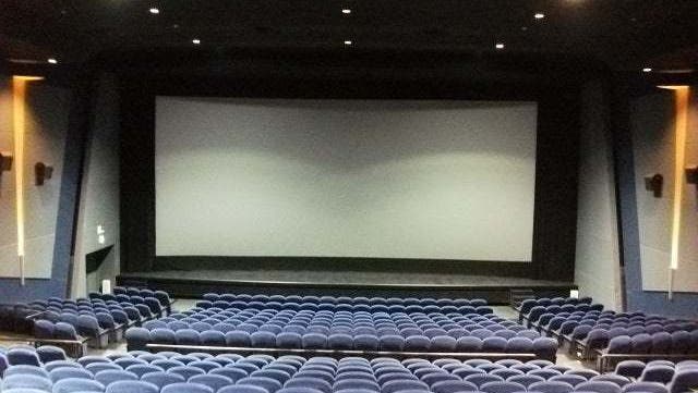 【戸畑スクリーン2】映画館がイベントスペースに♪発表会や総会、講演会、表彰式におすすめ!撮影や音楽イベントも歓迎!の写真1