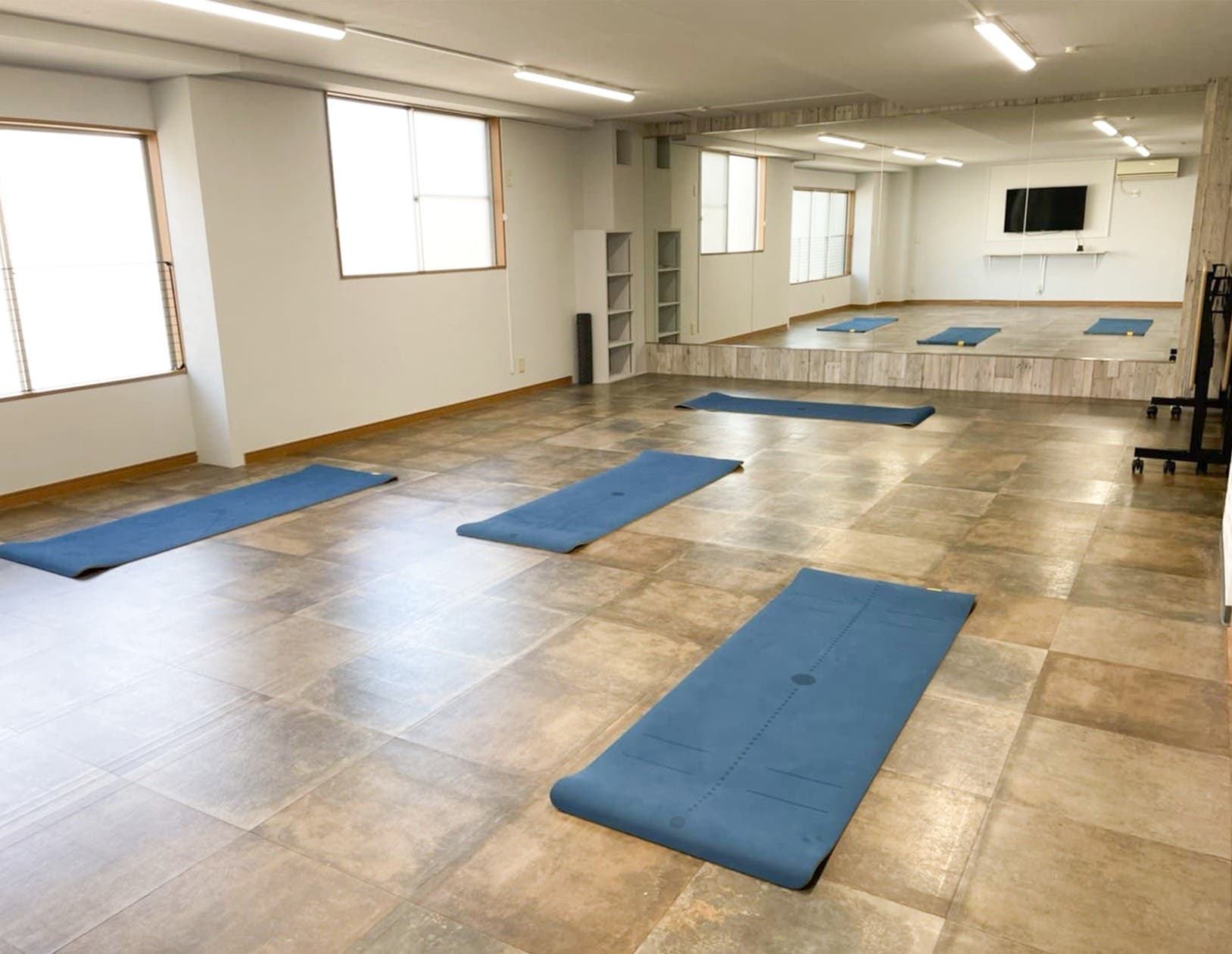 川口駅西口の大容量レンタルスペースの写真15