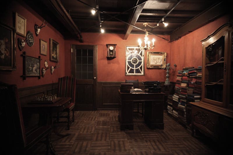 【スタジオトルテ】京都地下鉄 醍醐駅から徒歩6分のアンティークスタイルなレンタルフォトスタジオの写真3