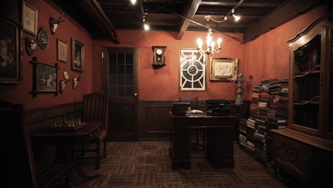 【スタジオトルテ】京都地下鉄 醍醐駅から徒歩6分のアンティークスタイルなレンタルフォトスタジオの写真3