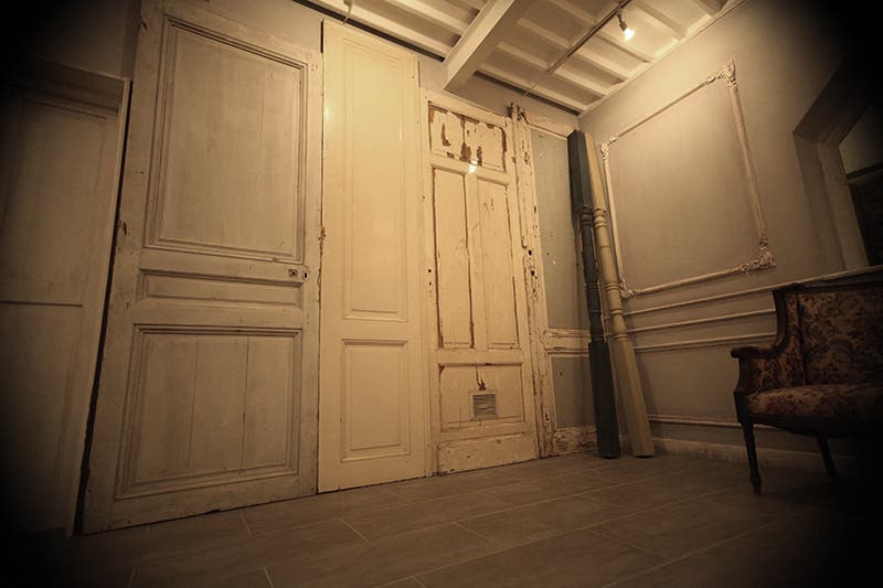 【スタジオトルテ】京都地下鉄 醍醐駅から徒歩6分のアンティークスタイルなレンタルフォトスタジオの写真6