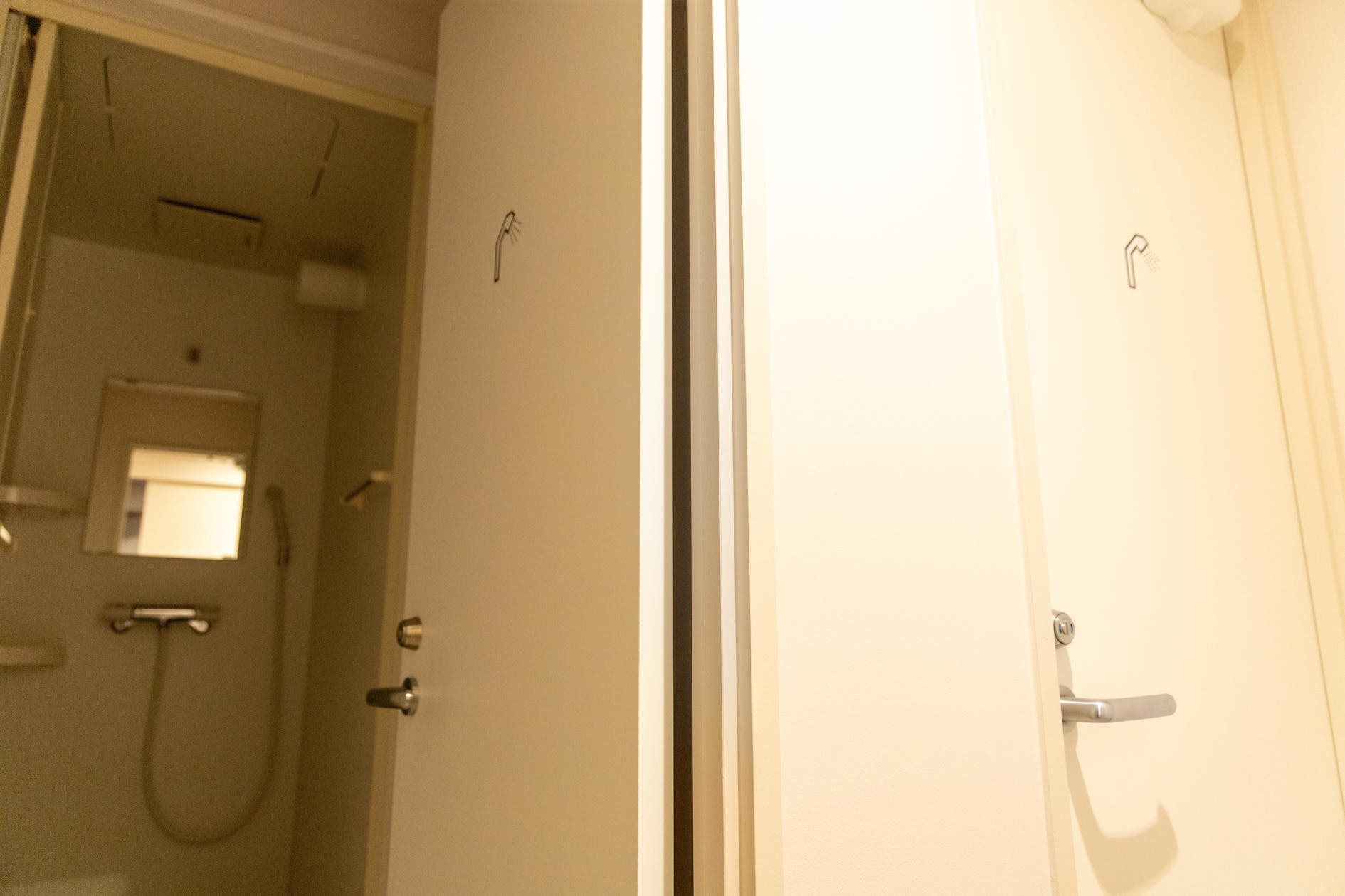 河原町駅５分　完全個室レンタルジム　複合型マシン　筋トレ　更衣室＆シャワー完備　撮影可　パーソナルトレーニング　個人利用の写真16