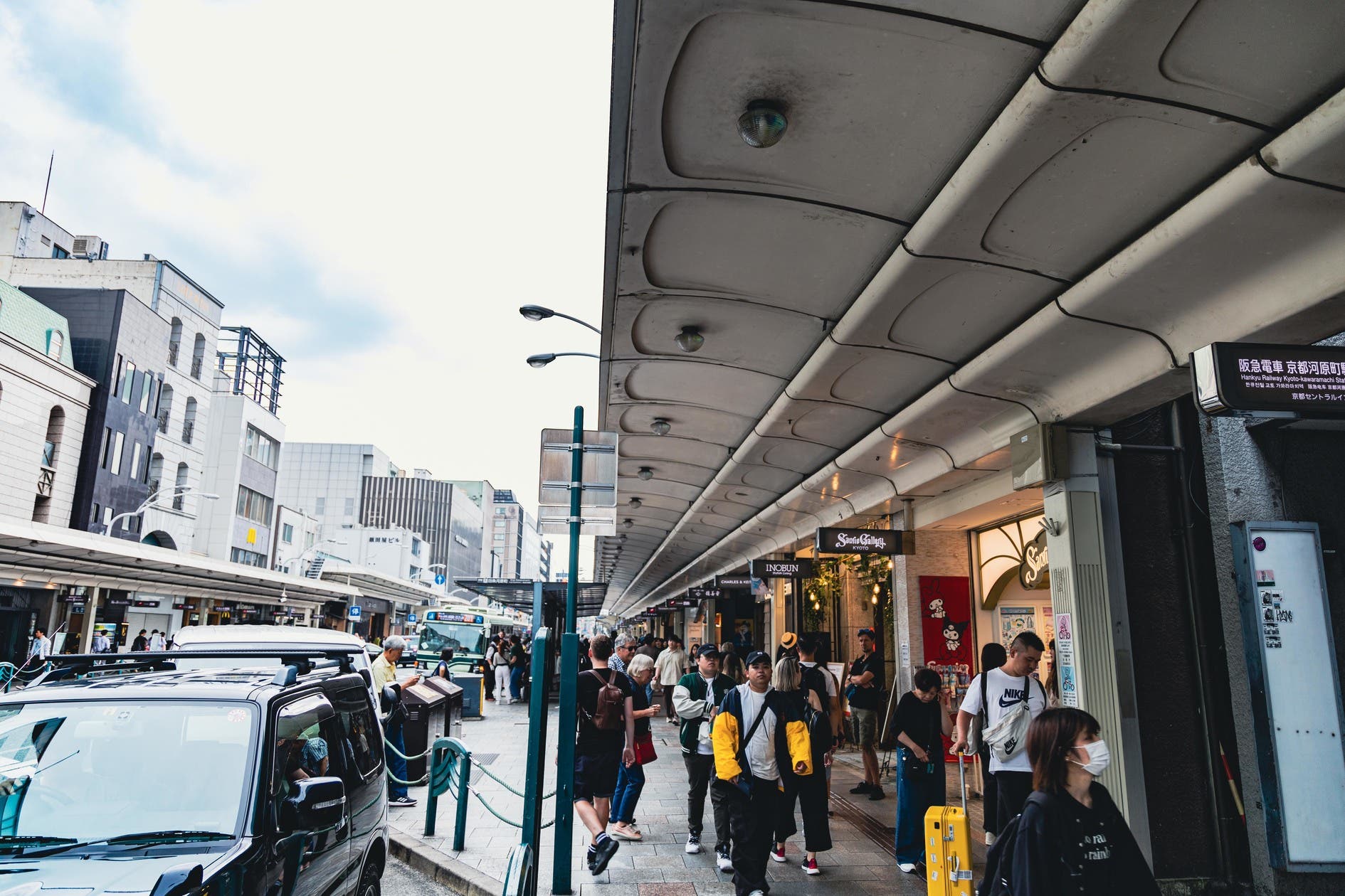 河原町駅５分　完全個室レンタルジム　複合型マシン　筋トレ　更衣室＆シャワー完備　撮影可　パーソナルトレーニング　個人利用の写真23