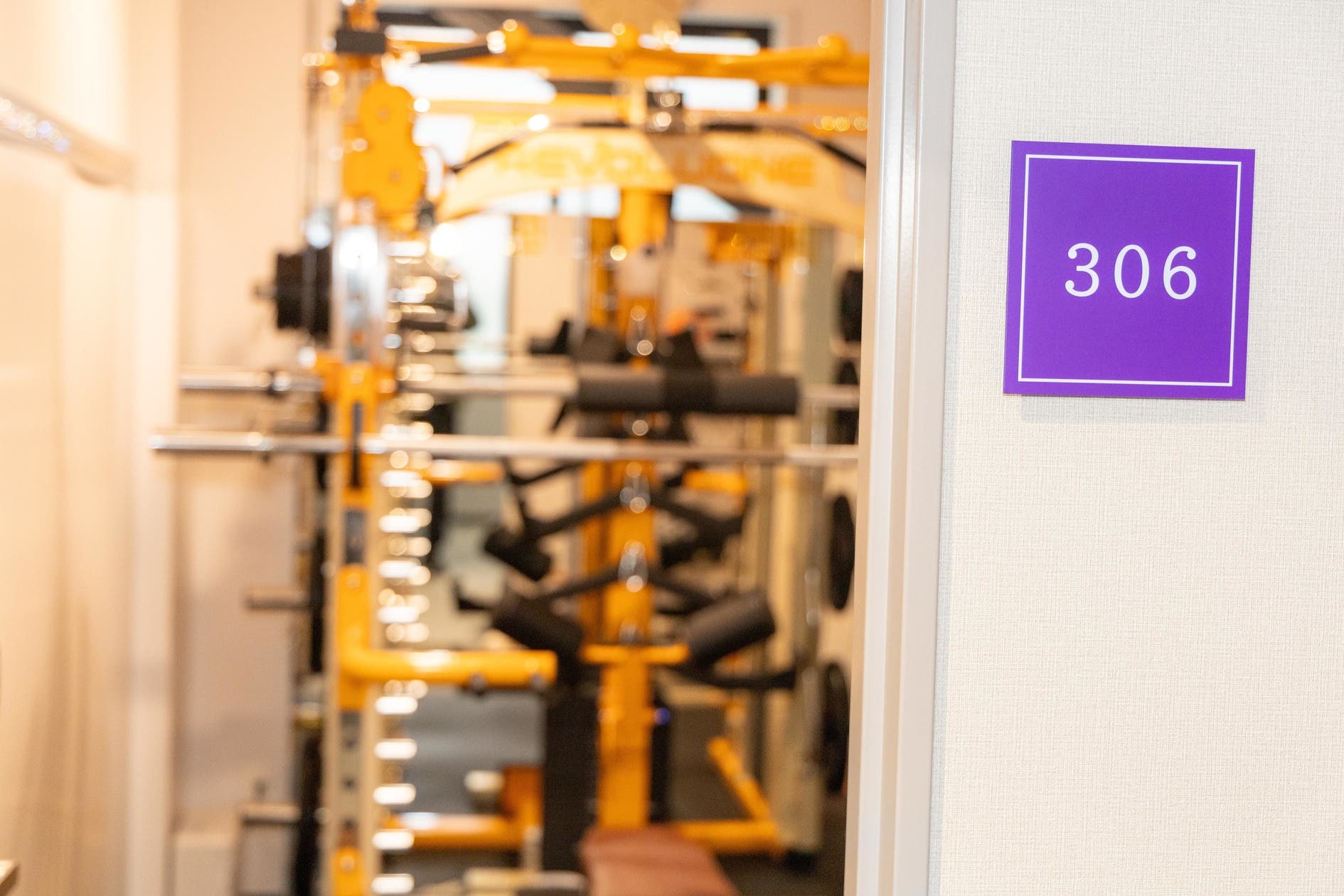 河原町駅５分　完全個室レンタルジム　複合型マシン　筋トレ　更衣室＆シャワー完備　撮影可　パーソナルトレーニング　個人利用の写真14