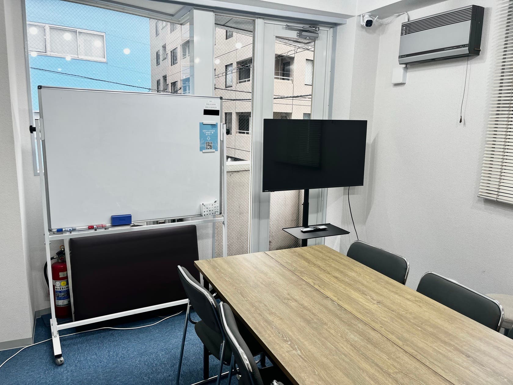 プロジェクター導入🎥東京メトロ水天宮前駅１a出口より２分！T-CATすぐ！会議・教室・撮影・ボードゲーム・交流会などに！の写真10