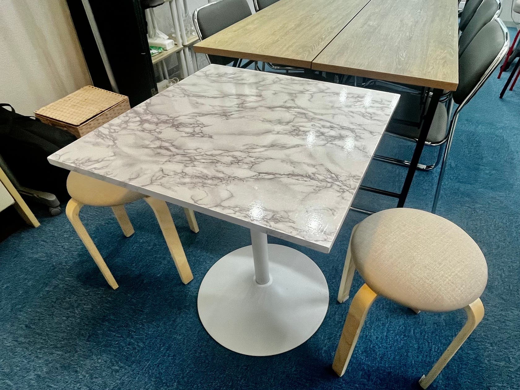 プロジェクター導入🎥東京メトロ水天宮前駅１a出口より２分！T-CATすぐ！会議・教室・撮影・ボードゲーム・交流会などに！の写真11