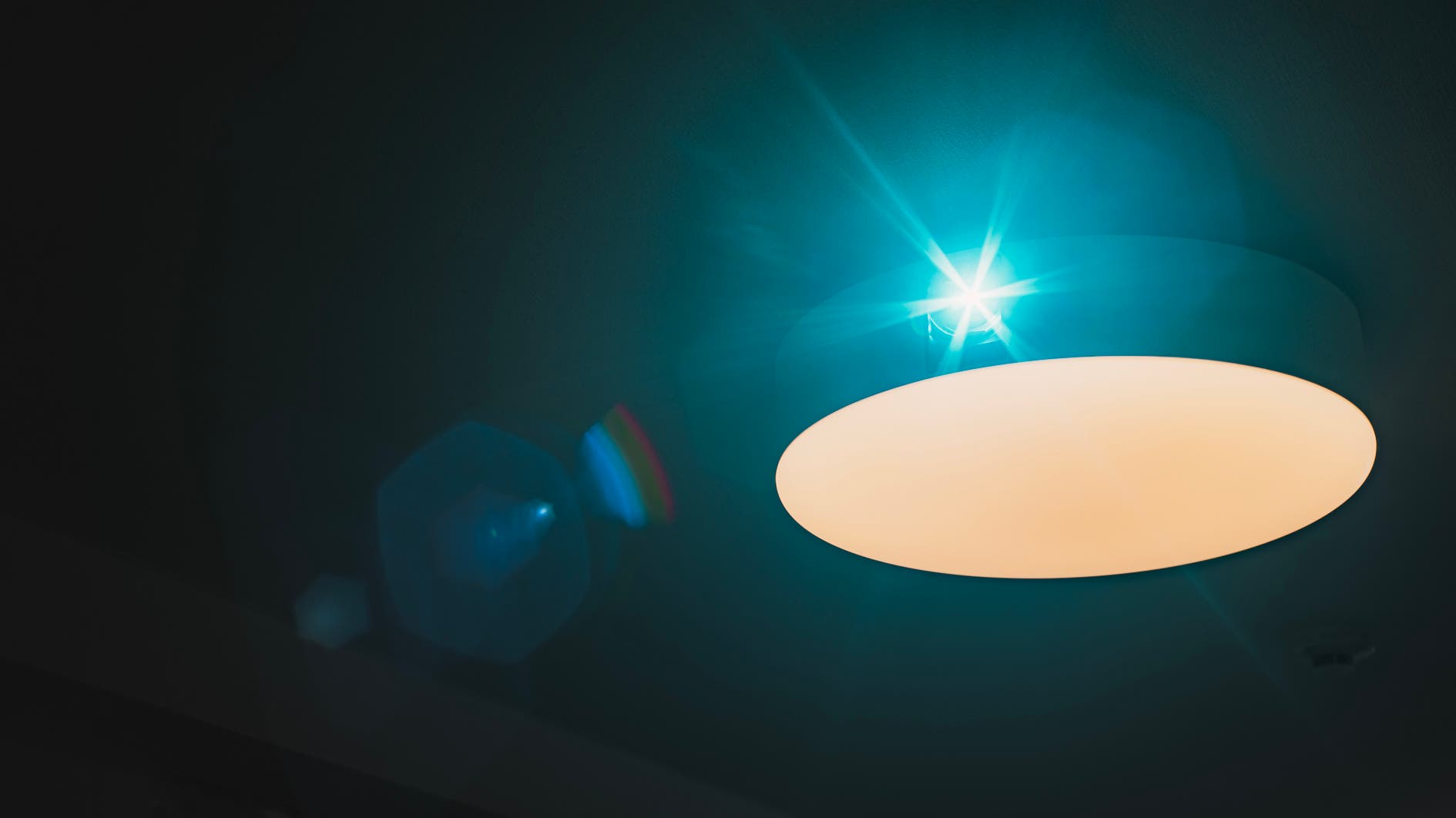 📹Popin Aladdin2（照明型プロジェクター）の画像1