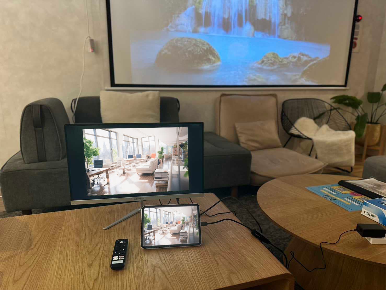 テレワーク用モニターの画像1