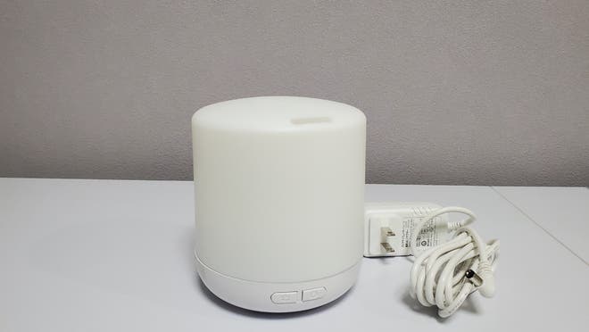 昇降式電動リクライニングベッド・ホワイトボード・タオル完備!ネイル施術もできるシェアサロンの写真16