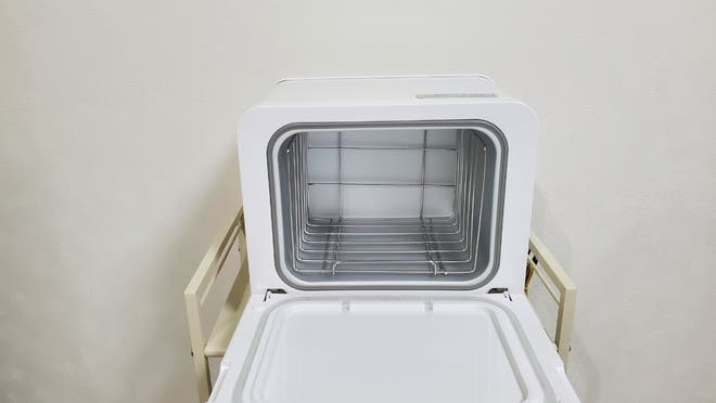 昇降式電動リクライニングベッド・ホワイトボード・タオル完備!ネイル施術もできるシェアサロンの写真25