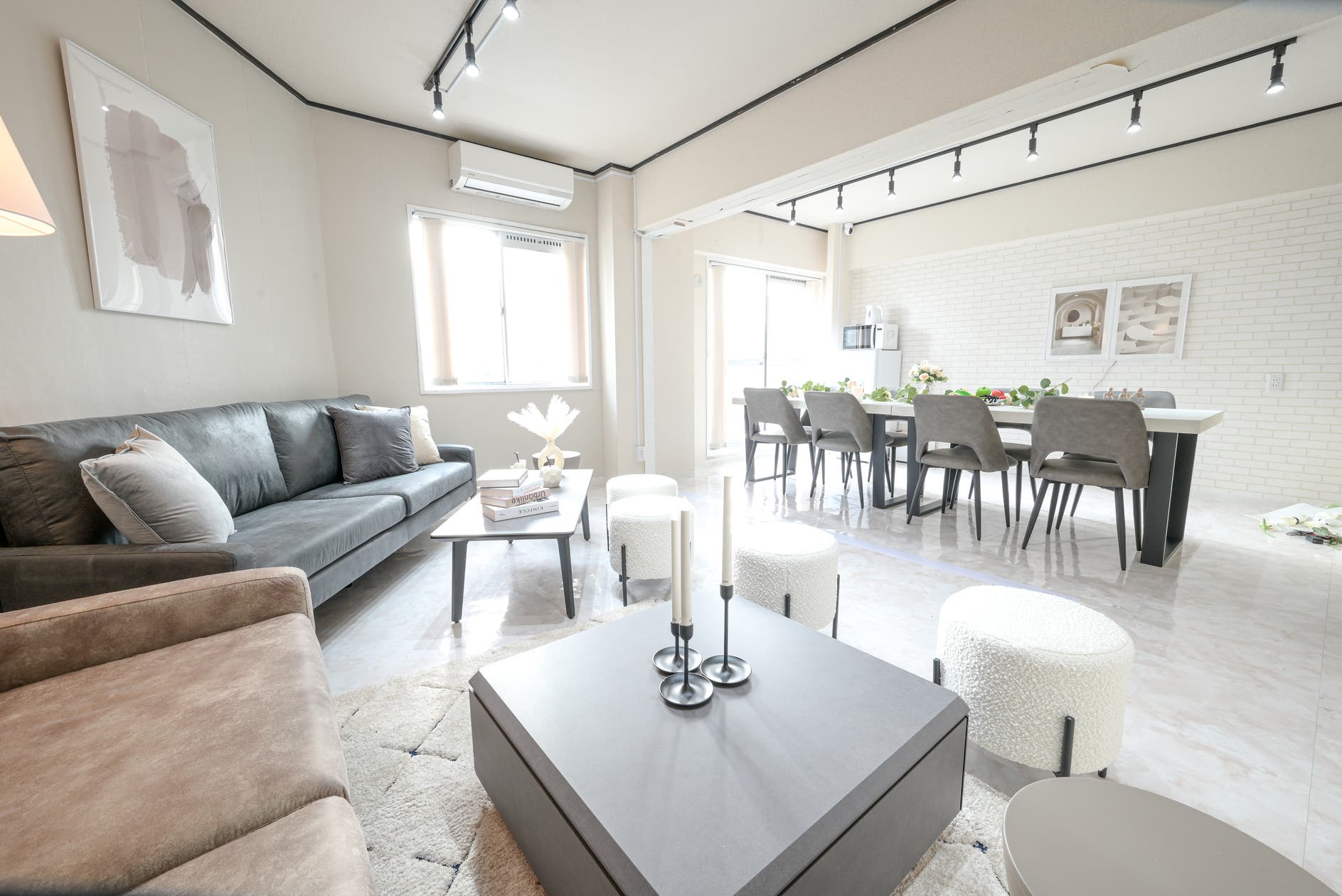 【ブライト名古屋】《名古屋駅3分🚃》最大20名🎉100㌅巨大スクリーン/🆗飲食🆗/懇親会/パーティ/💻ビジネスに最適💻の写真10