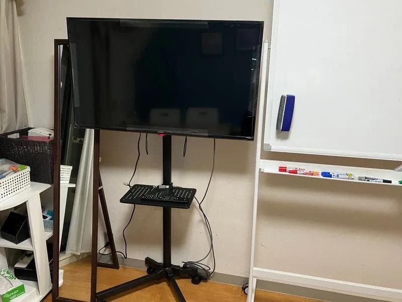 【吉祥寺駅徒歩1分！12名利用可】プロジェクター・大型モニター・ホワイトボード・WiFiすべて無料！ふれあい貸し会議室 吉祥寺Aの写真12