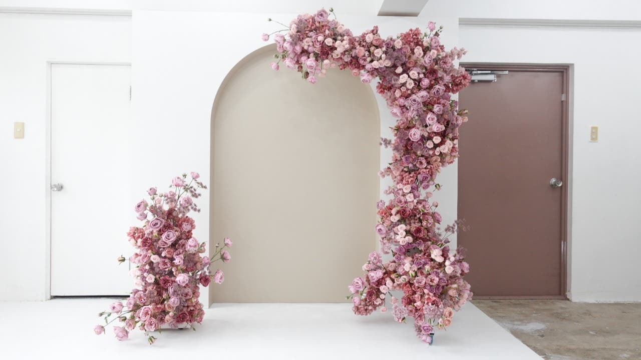 【恵比寿5分】２面採光｜白床＋白壁＋アーチ壁｜撮影機材＋背景紙無料｜【アパレル｜ポートレート｜物撮り 】の写真6