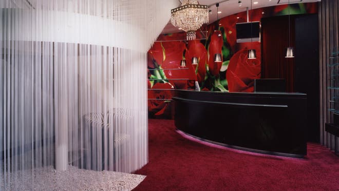 【EARTH 千葉店】カットオープン席★大型サロンに併設されたレンタルサロン✂︎フリーランス/個人練習/美容業に最適♪の写真10