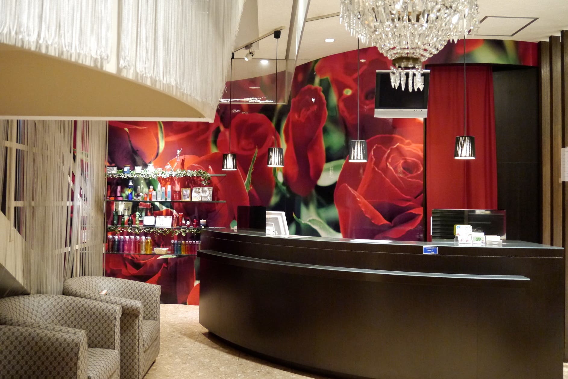 【EARTH 千葉店】カットオープン席★大型サロンに併設されたレンタルサロン✂︎フリーランス/個人練習/美容業に最適♪の写真2