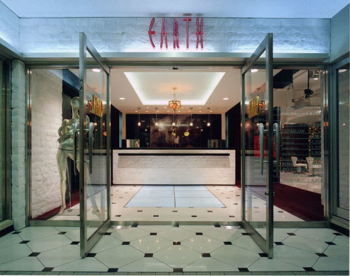 【EARTH 上野店】カットオープン席★大型サロンに併設されたレンタルサロン✂︎フリーランス/個人練習/美容業に最適♪の写真7