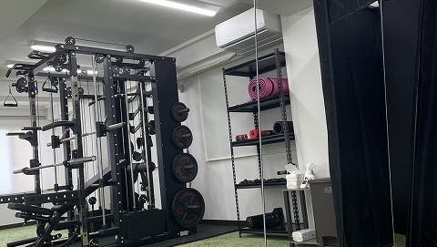 駅チカ!完全個室レンタルジム !パーソナルトレーニング・ピラティス・ヨガ等も可能な広々56㎡!の写真12