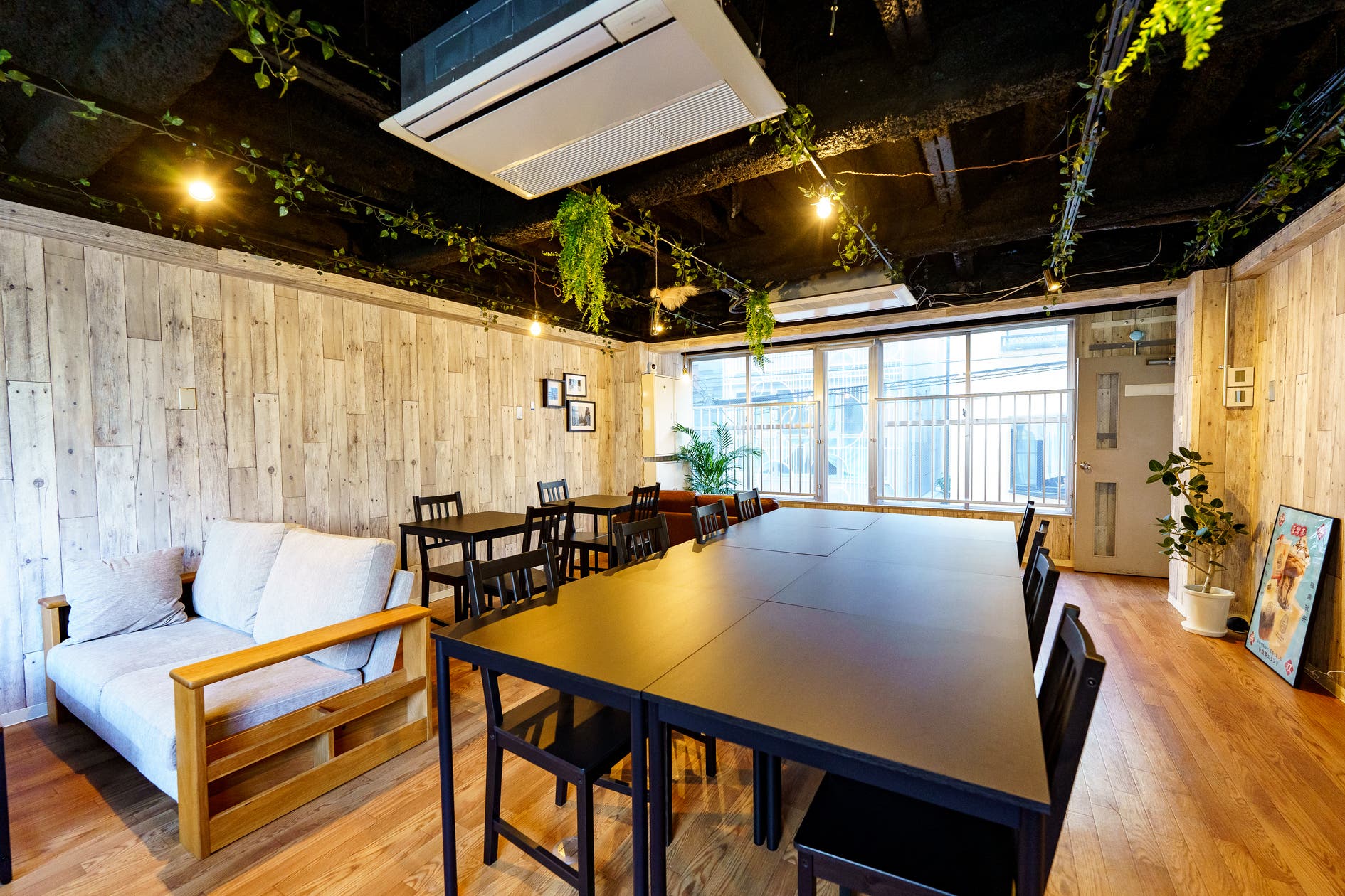 広々空間を貸し切り！南森町駅徒歩5分の台湾茶スタンドの2階🍵の写真5