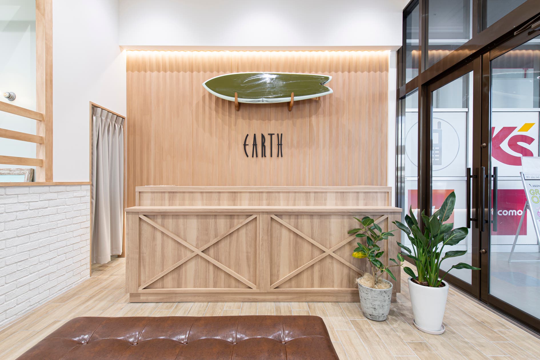 【EARTH 若葉台店】カットオープン席★大型サロンに併設されたレンタルサロン✂︎フリーランス/個人練習/美容業に最適♪の写真11