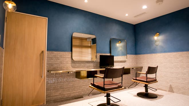 【EARTH 小禄店】カット個室席★大型サロンに併設されたレンタルサロン✂︎フリーランス/個人練習/美容業に最適♪の写真2