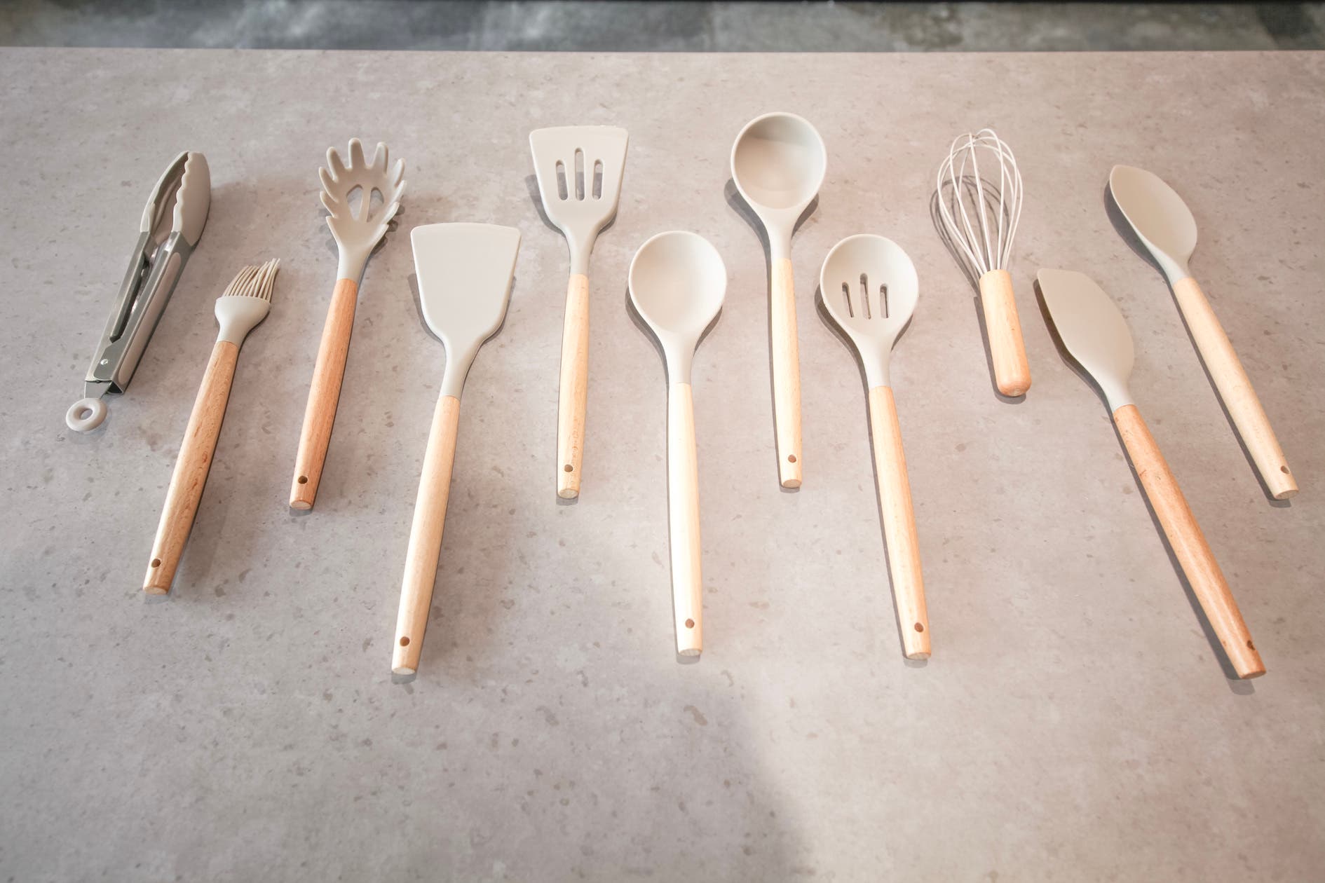 【ブライト名古屋】《名古屋駅3分🚃》最大20名🎉100㌅巨大スクリーン/🆗飲食🆗/懇親会/パーティ/💻ビジネスに最適💻の写真18