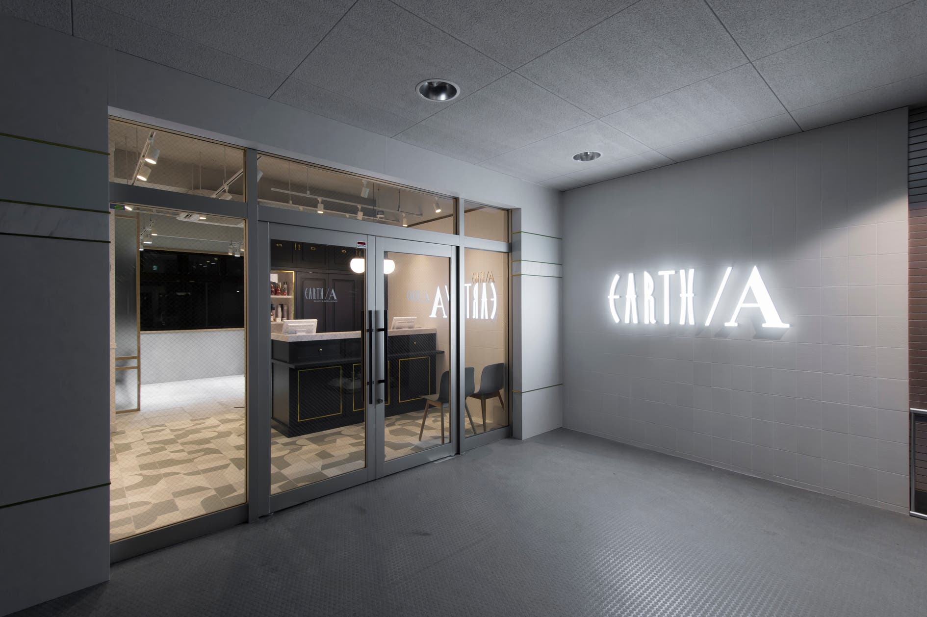 【EARTH 所沢店】カットオープン席★大型サロンに併設されたレンタルサロン✂︎フリーランス/個人練習/美容業に最適♪の写真8